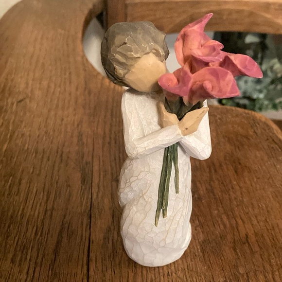 Willow Tree | Accents | Willow Tree Bloom Holding Calla Lily | Poshmark